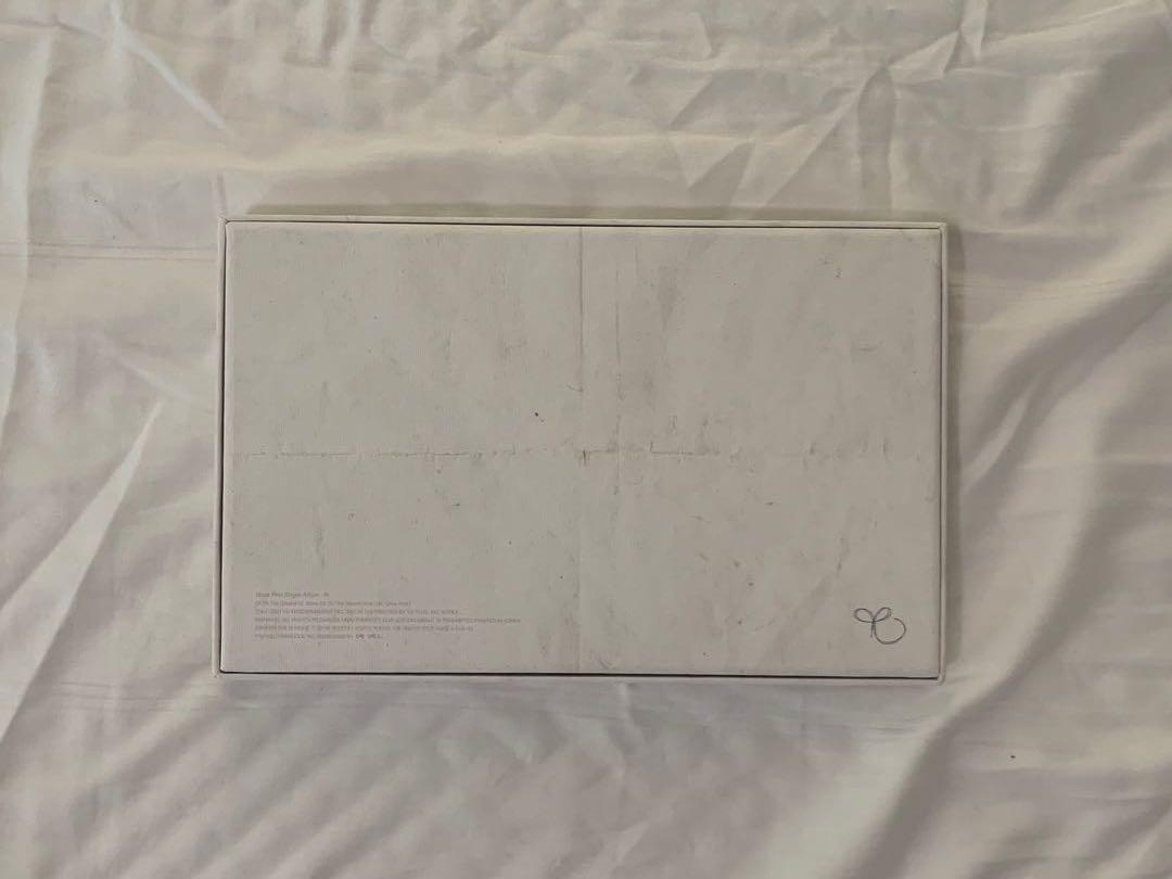 blackpink rose r solo album, Hobbies & Toys, Memorabilia & Collectibles ...