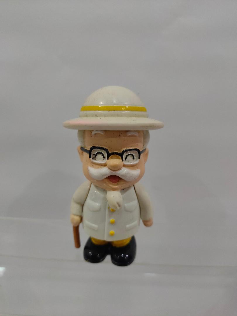 KFC COLONEL SANDERS AROUND THE WORLD FIGURE, Hobbies & Toys ...