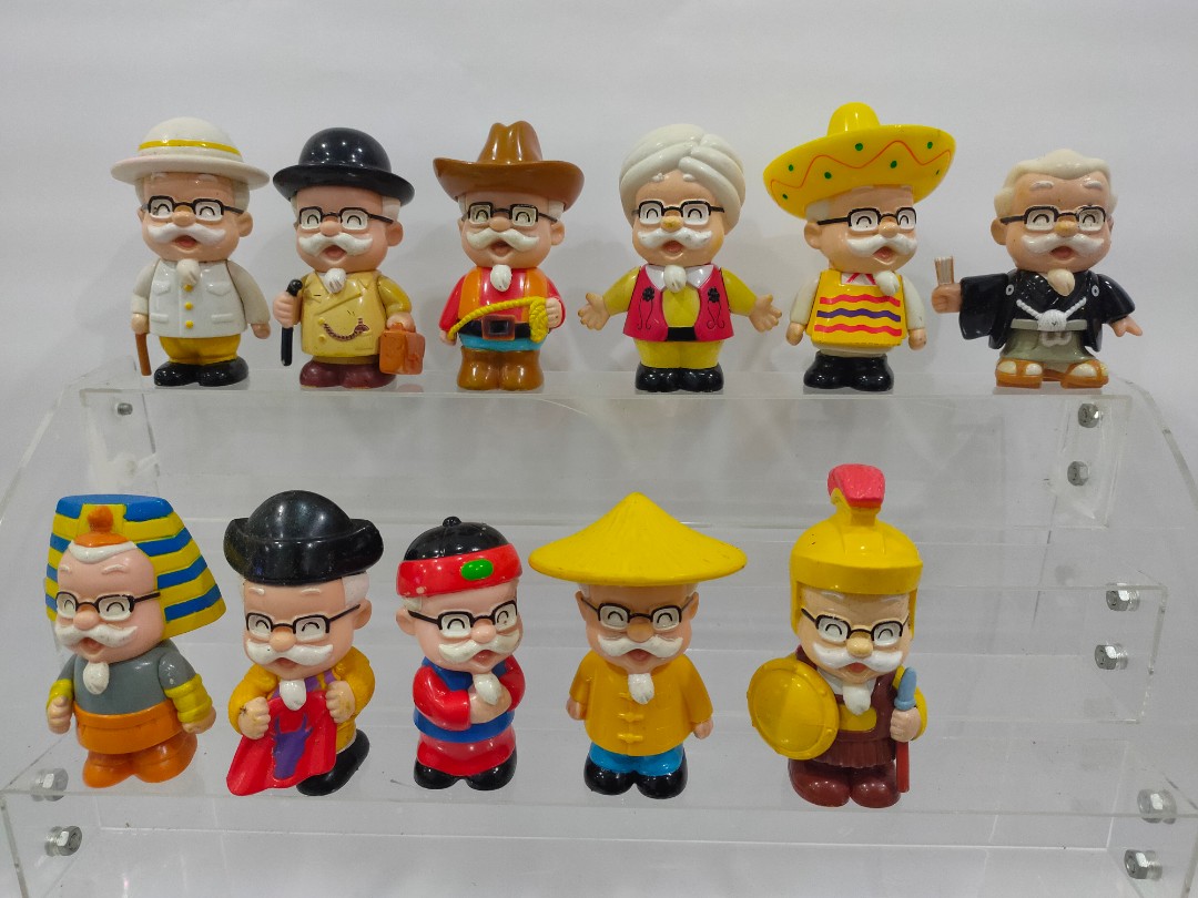 KFC COLONEL SANDERS AROUND THE WORLD FIGURE, Hobbies & Toys ...