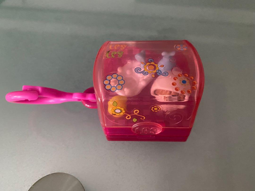 Littlest Pet Shop (LPS) Teeniest Tiniest Bath set, Hobbies & Toys, Toys ...