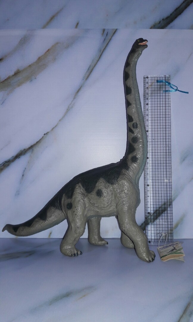 SAFARI 1988 BRACHIOSAURUS VINTAGE DINOSAUR MODEL, Hobbies & Toys ...