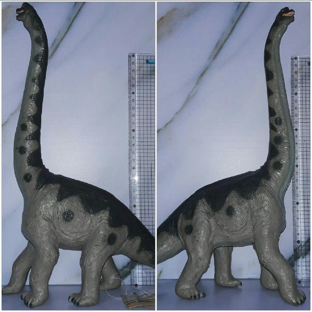 SAFARI 1988 BRACHIOSAURUS VINTAGE DINOSAUR MODEL, Hobbies & Toys ...