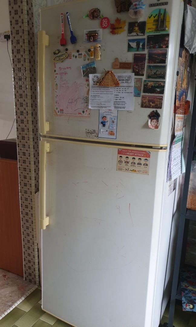 Samsung fridge, TV & Home Appliances, Electrical, Adaptors & Sockets on ...