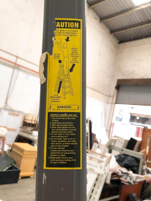 STRONGMAN Heavy Duty Foldable Ladder (12 step), Health & Nutrition ...