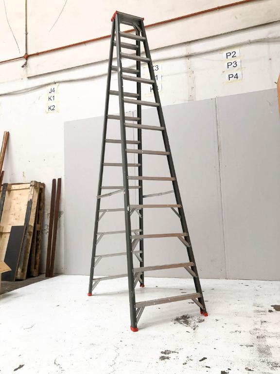 STRONGMAN Heavy Duty Foldable Ladder (12 step), Health & Nutrition ...