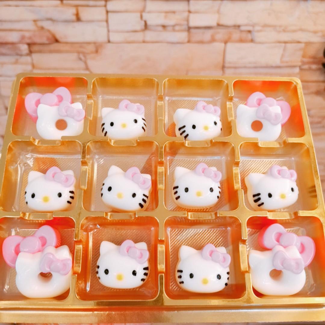 Bite size Hello Kitty Agar Jelly, Food & Drinks, Homemade Bakes on ...