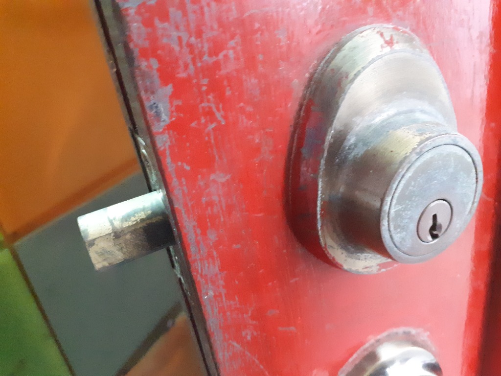 HDB lock with 3 key brand new manual key door, Furniture & Home Living ...