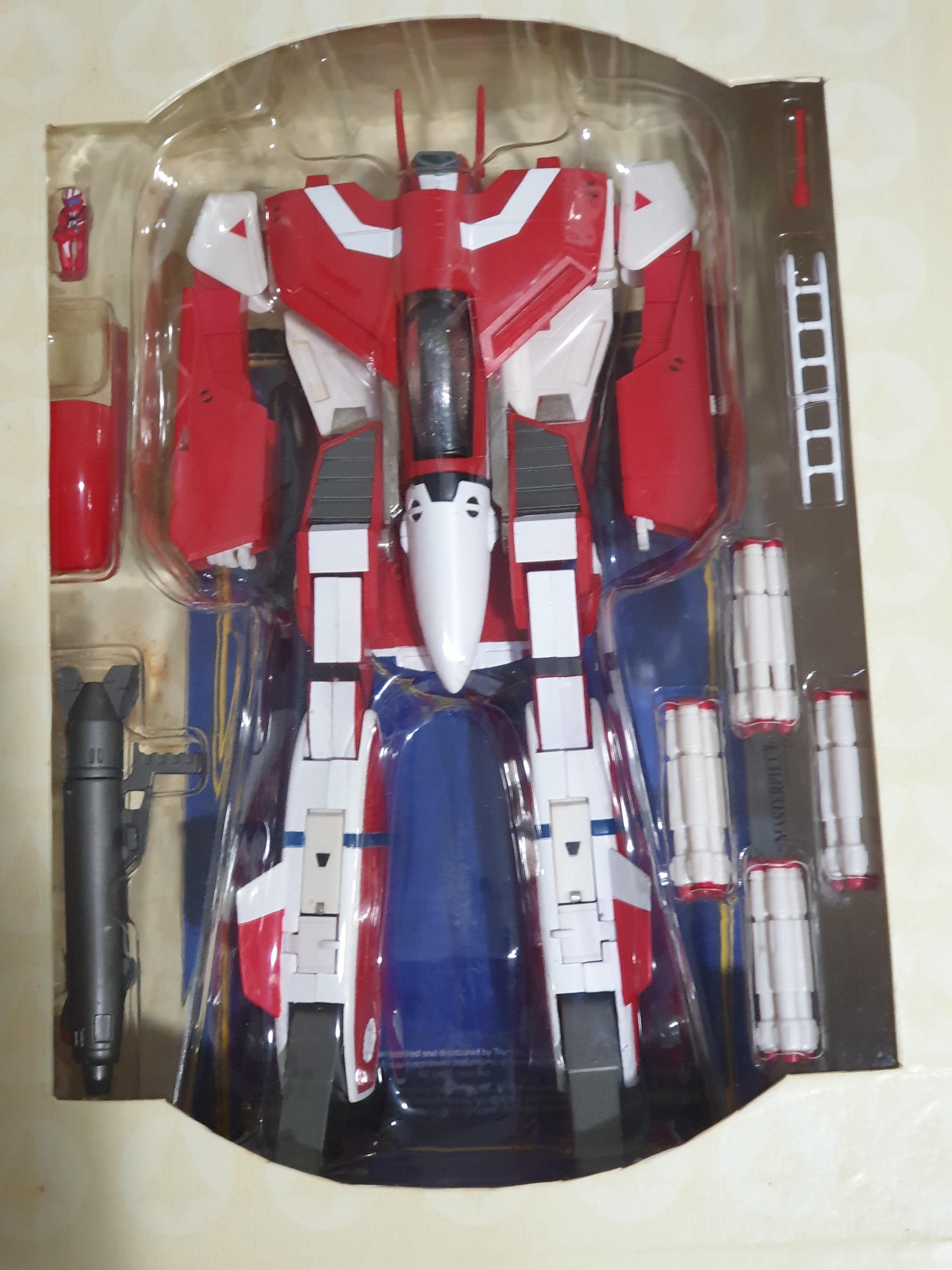 Masterpiece macross, Max and Miriya, Hobbies & Toys, Toys & Games on ...