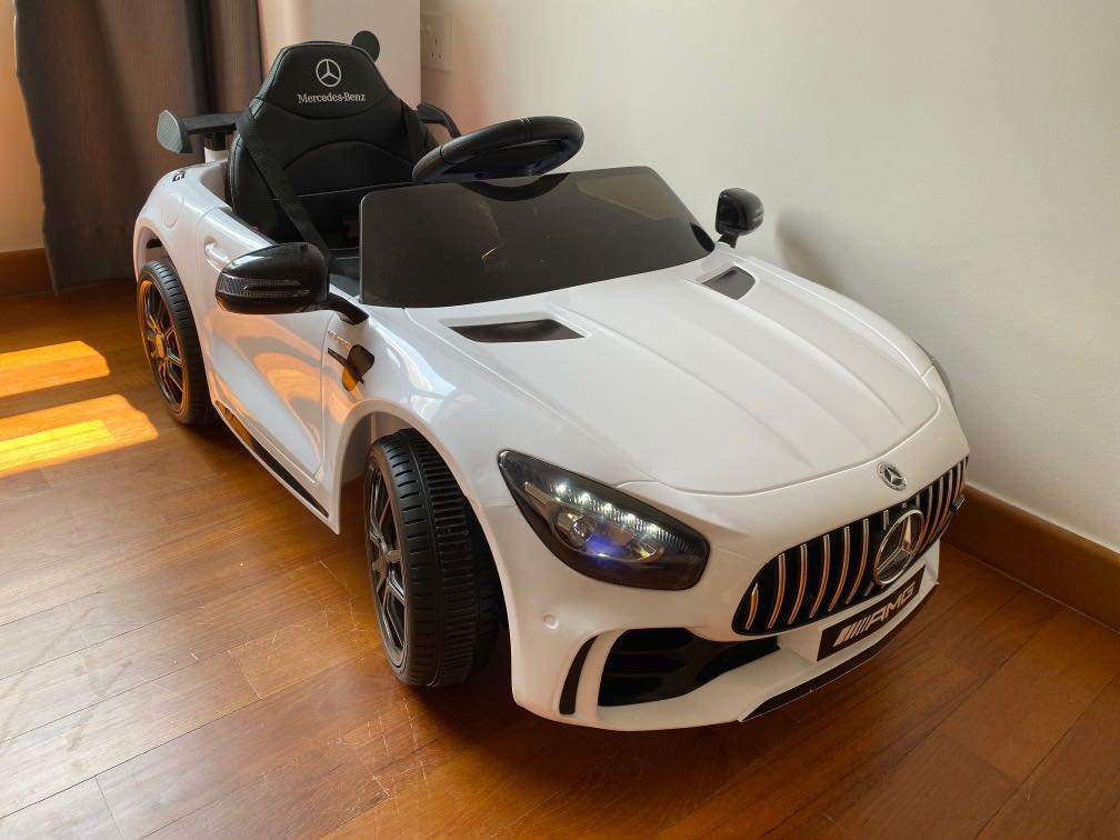 Kid operated Mercedes Benz Car, Babies & Kids, Infant Playtime on Carousell