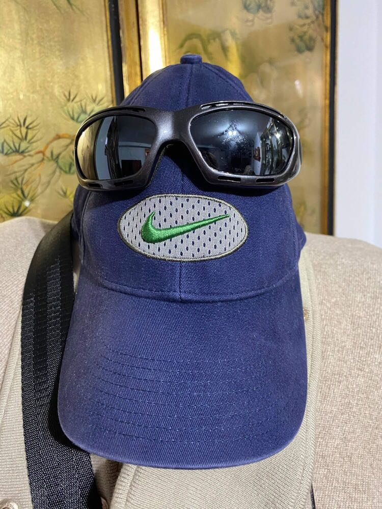 Nike Cap, Men's Fashion, Watches & Accessories, Caps & Hats on Carousell