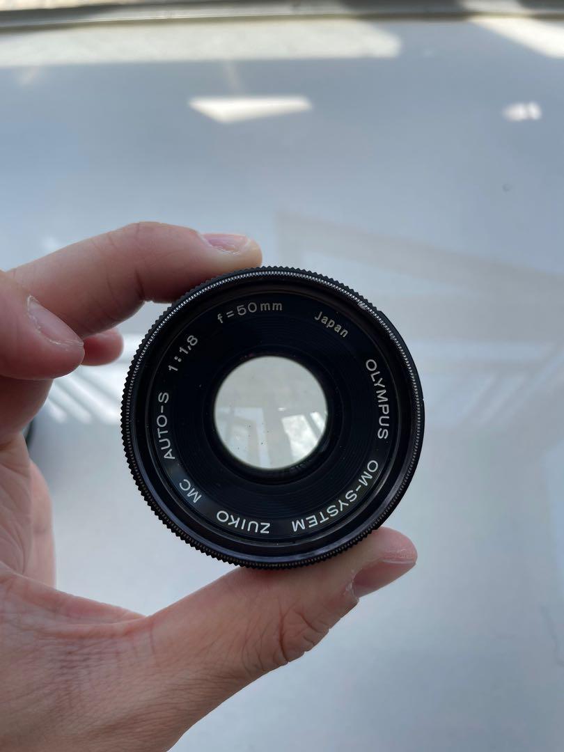 Olympus Om-1 菲林相機+ Zuiko 50mm f1.8+ 28mm f3.5, 攝影器材, 鏡頭及裝備 - Carousell