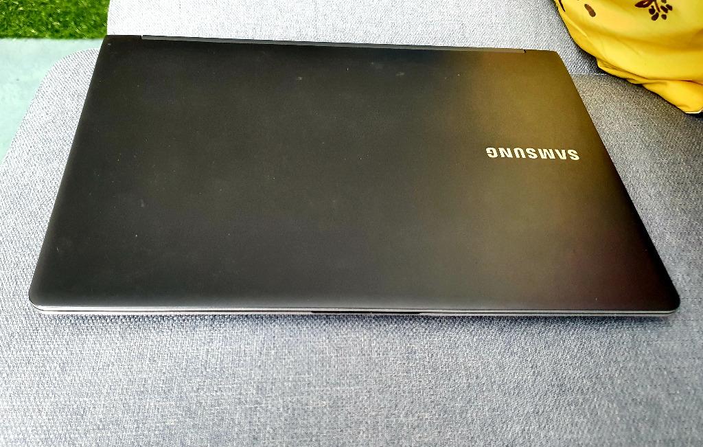 Samsung Laptop Metal Body, Computers & Tech, Laptops & Notebooks on ...
