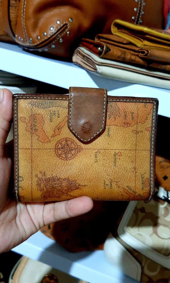 SOBDEALL map wallet, Luxury, Bags & Wallets on Carousell