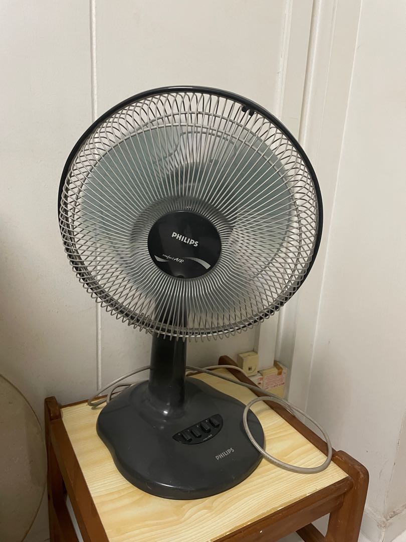 Table fan (Philips), Furniture & Home Living, Lighting & Fans, Fans on ...