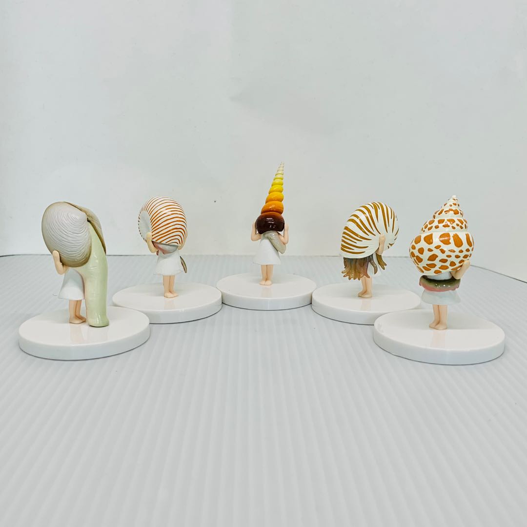 TAKARA TOMY Panda's Ana Kaikaburi Conch Shellfish Shell Girl Gashapon ...