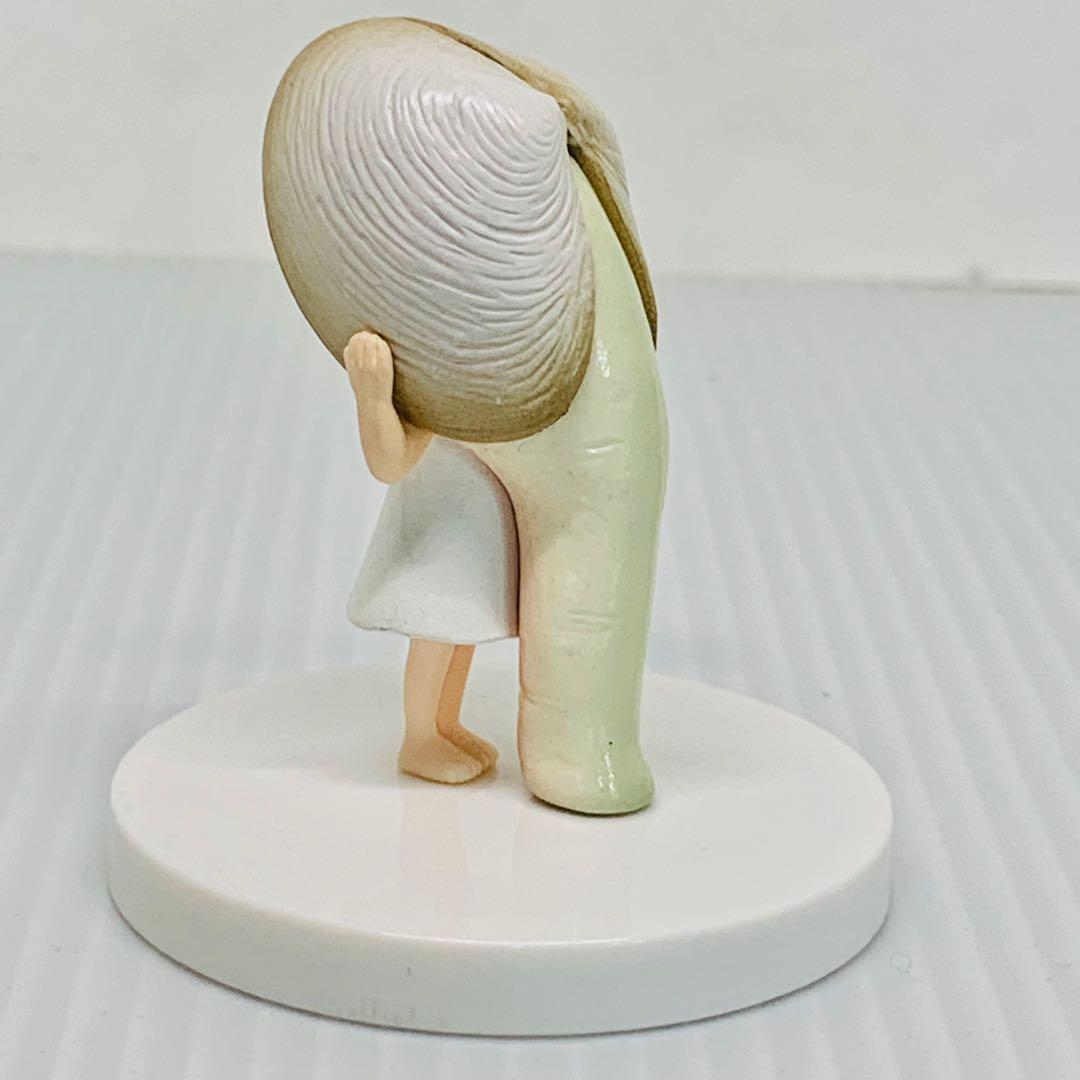TAKARA TOMY Panda's Ana Kaikaburi Conch Shellfish Shell Girl Gashapon ...