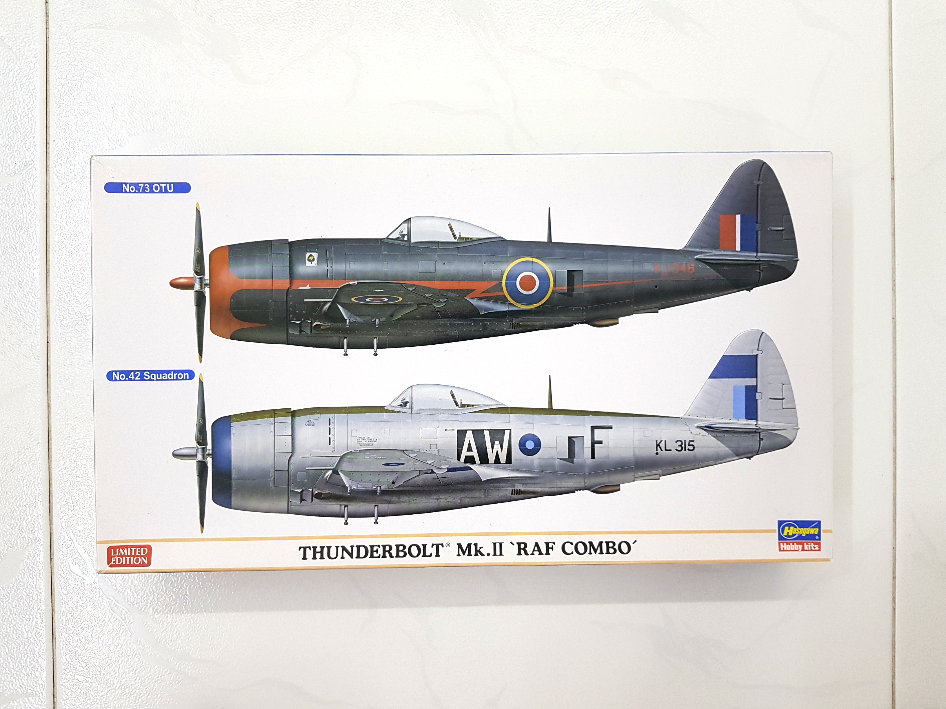 1/72 Hasegawa #02033 RAF Fighter Thunderbolt Mk. II "RAF Combo" *2-in-1 ...