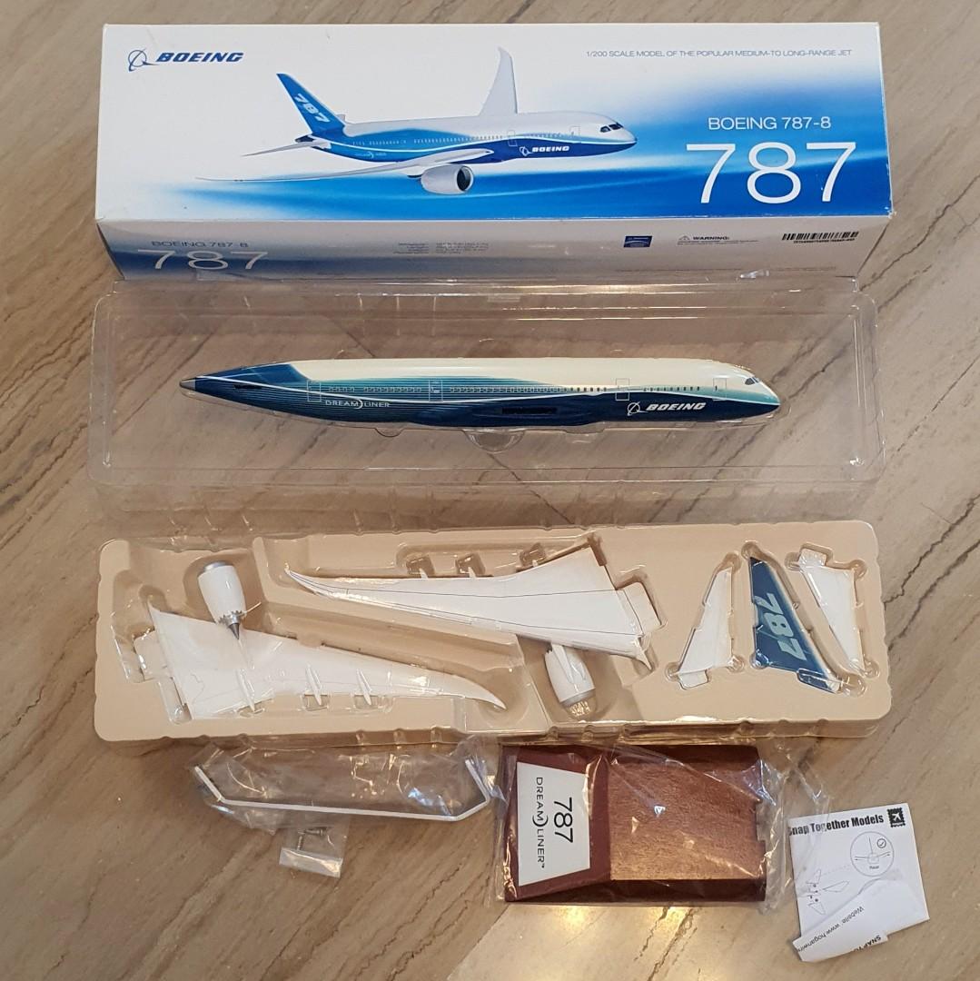 Boeing 787 and 777 resin model 1:200 scale, Hobbies & Toys, Toys ...