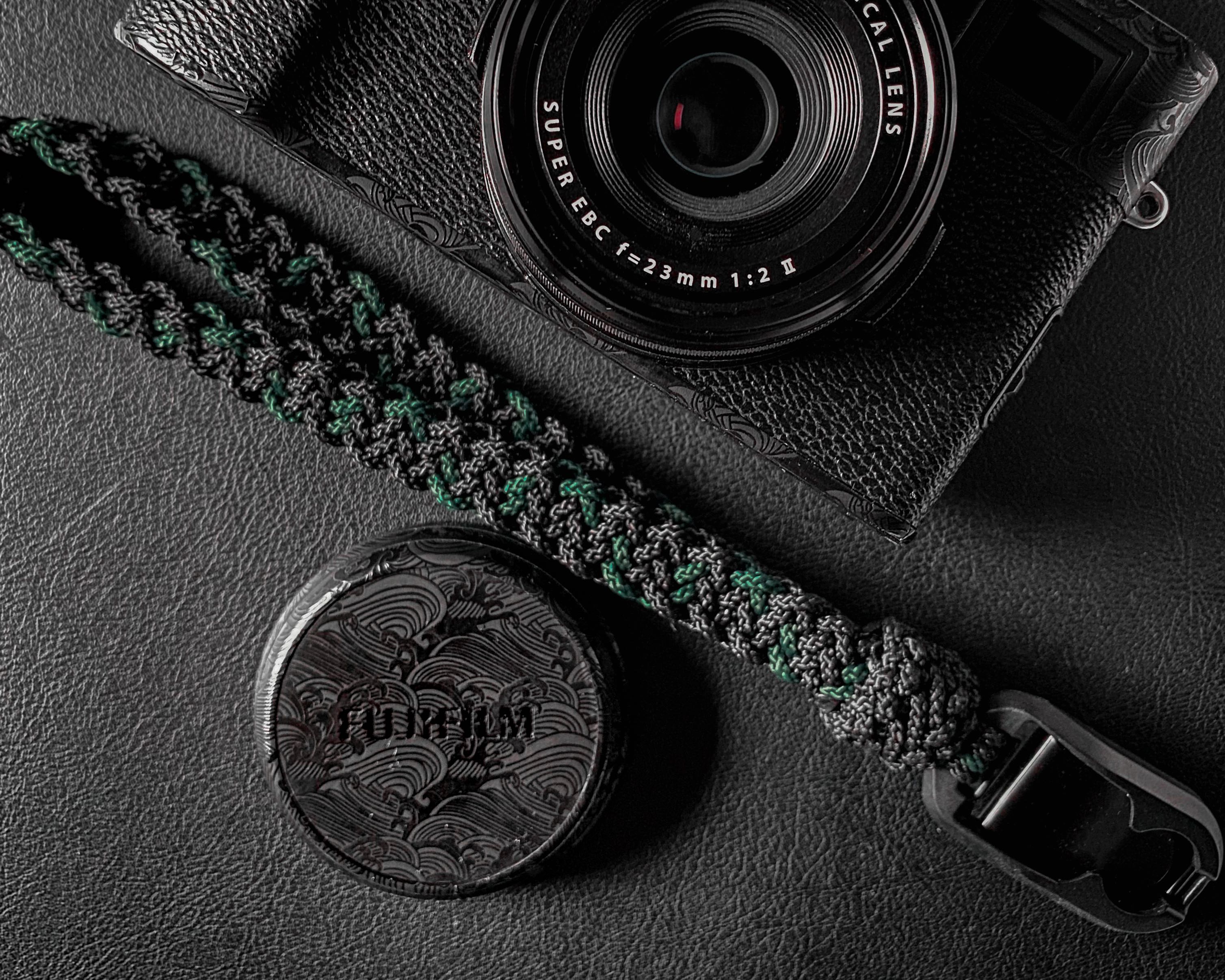 Custom made camera strap/lanyard with peakdesign link, Photography ...