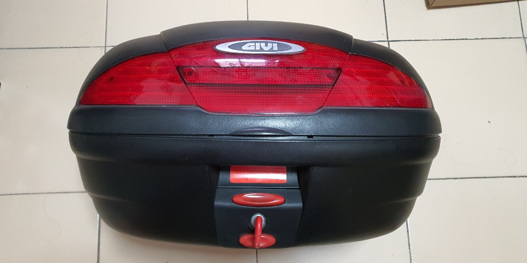 Givi simply top box with rack, Motorcycles, Motorcycle Accessories on ...