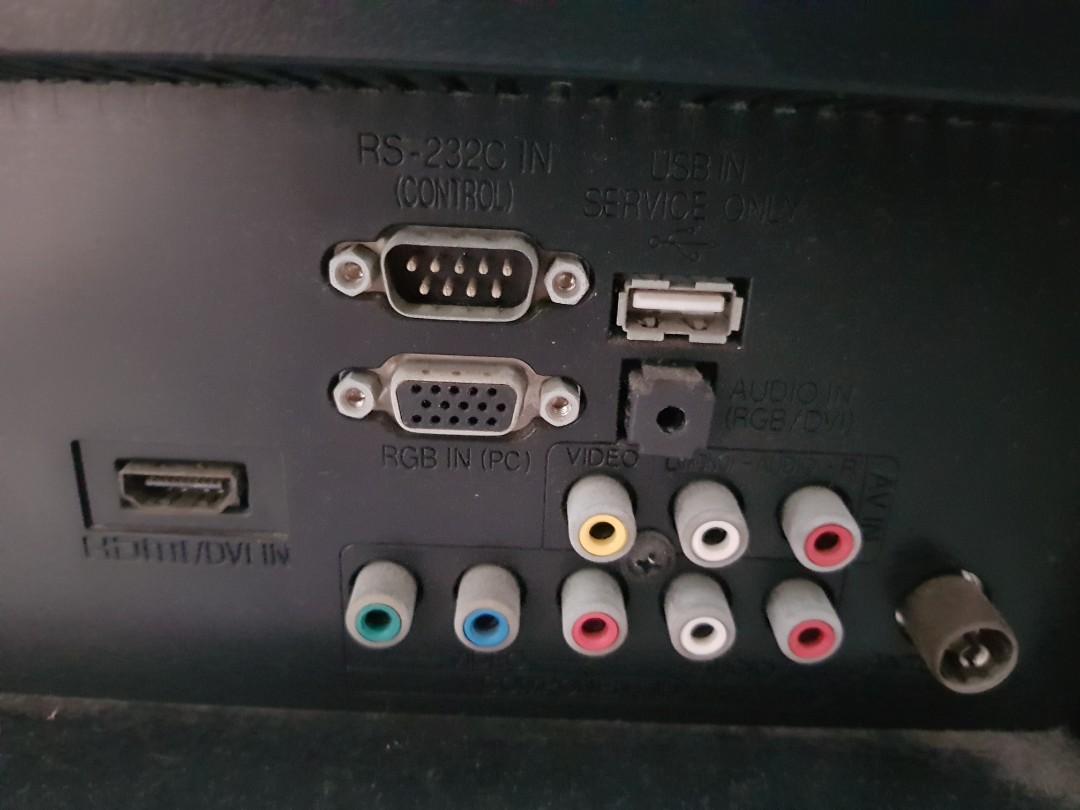 LG 22" HD LCD TV (model : 22LD330), TV & Home Appliances, TV ...