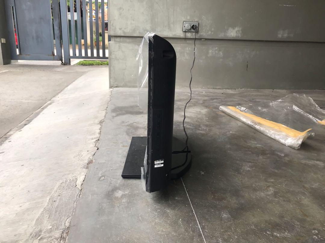 Sony LCD Tv 22 Inch, TV & Home Appliances, TV & Entertainment, TV on ...