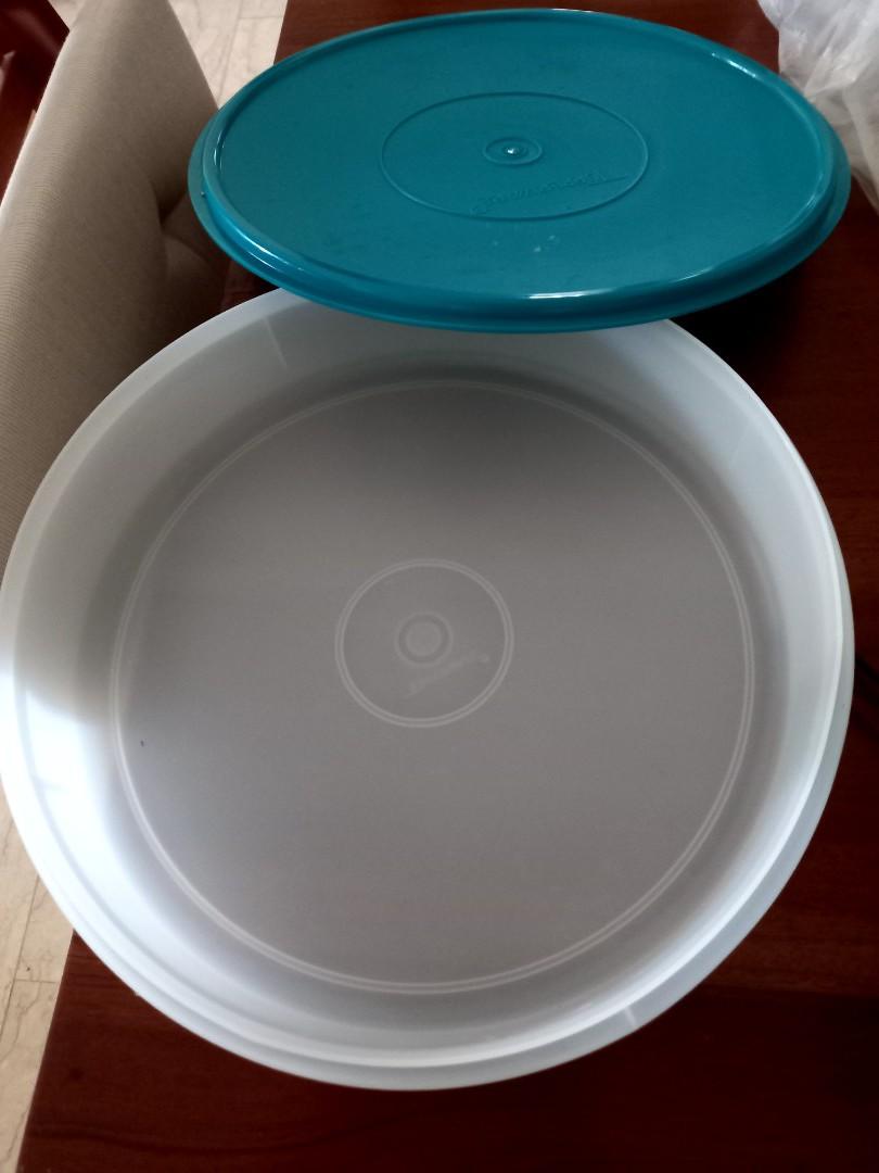 Tupperware round container, TV & Home Appliances, Kitchen Appliances ...