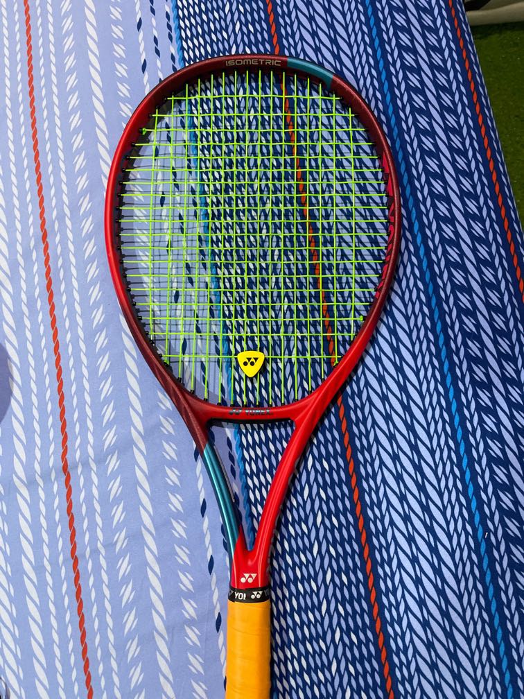 Yonex Vcore 98L, Sports Equipment, Sports & Games, Racket & Ball Sports ...