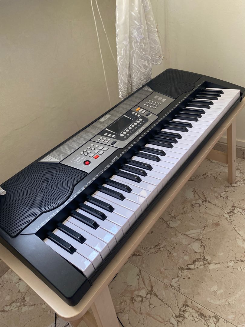 61 keys keyboard, Hobbies & Toys, Music & Media, Musical Instruments on ...