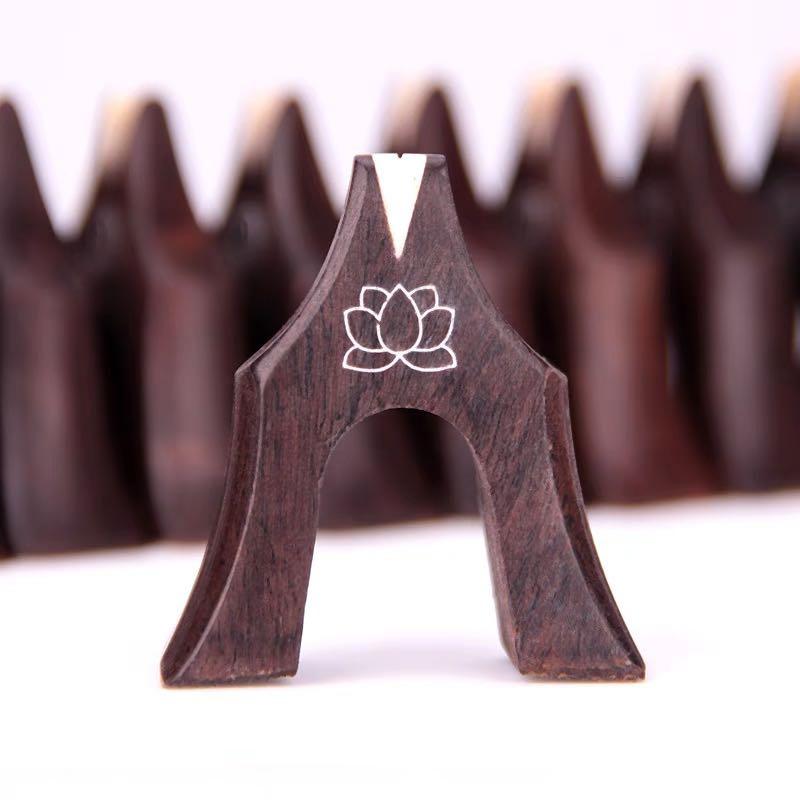 Guzheng bridge 琴码古筝 guzheng Qin Code 琴码 燕柱, Hobbies & Toys, Music ...