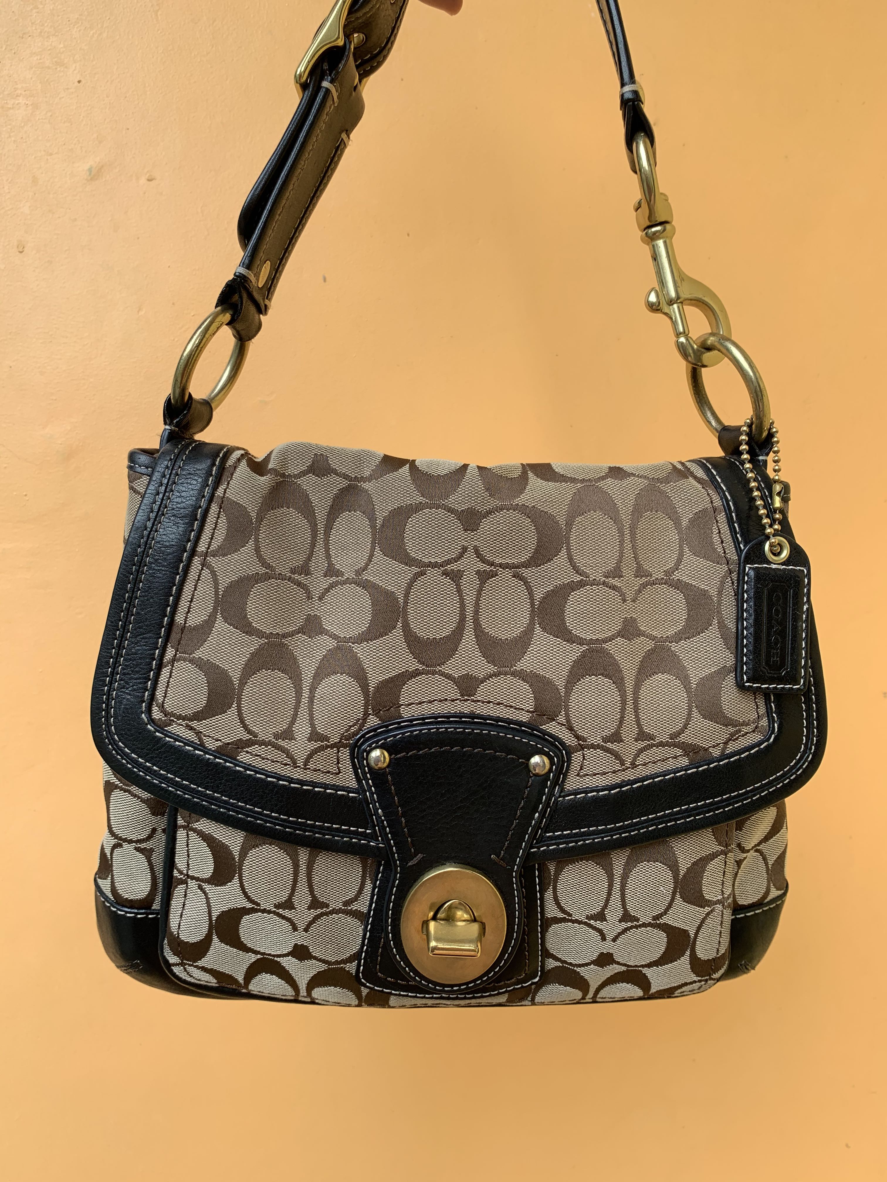 Coach Signature Legacy Ali Slim Flap, Women's Fashion, Bags & Wallets ...