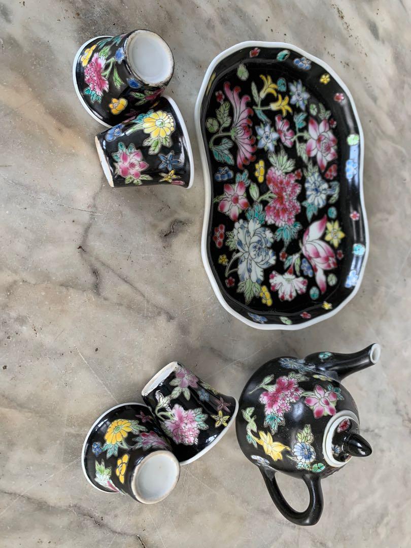 Dainty Chinese tea set in famille noire style, Hobbies & Toys ...