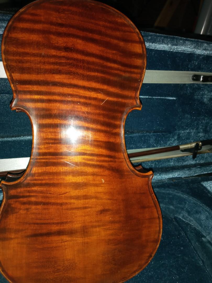 Eurostring 300 violin (size 3/4), Hobbies & Toys, Music & Media ...