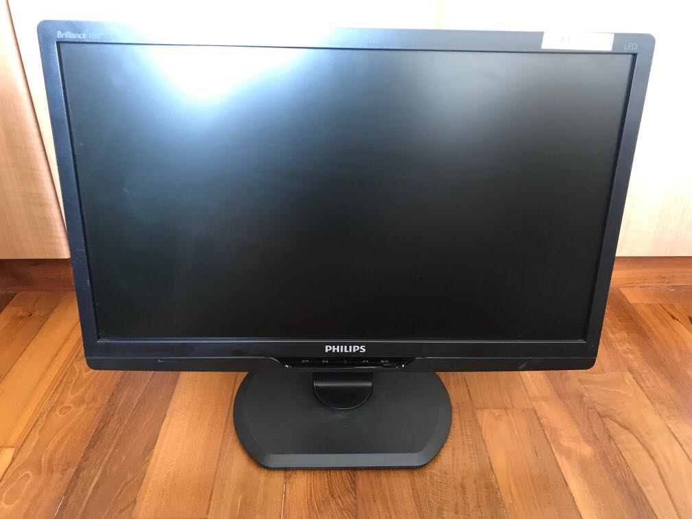 Free 20-inch Philips monitor, Computers & Tech, Parts & Accessories ...