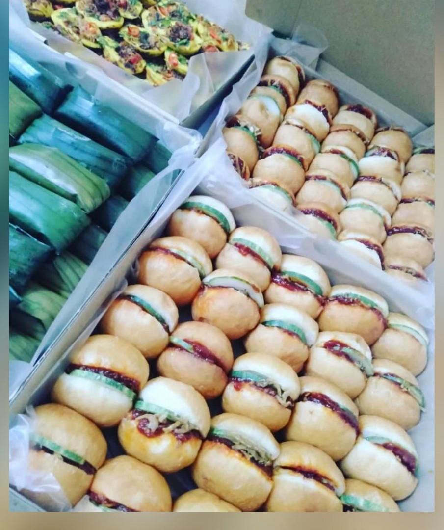 Kuih Muih(Malay&Nyonya kuih)&Dulang Kuih, Food & Drinks, Homemade Bakes ...