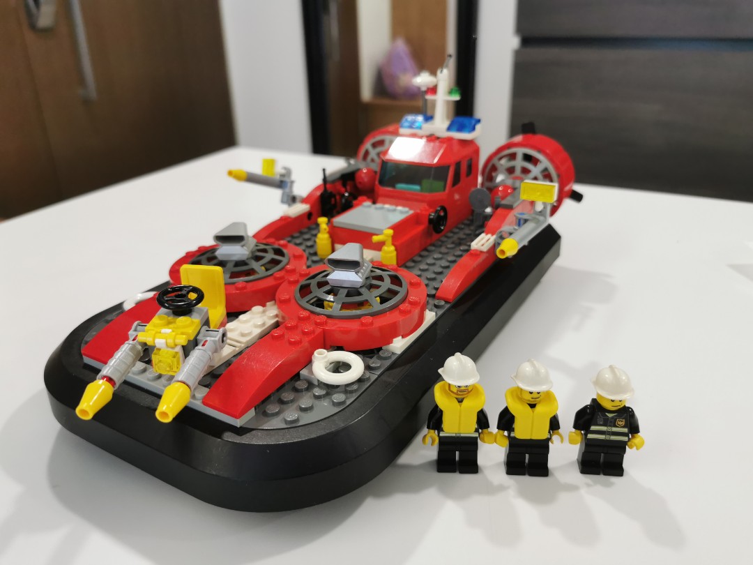 Lego City 7944 Fire Hovercraft, Hobbies & Toys, Toys & Games on Carousell