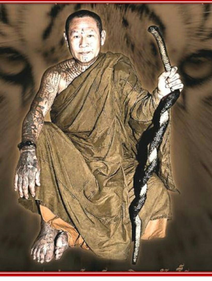 LP Somchai (late) Phra Khun Paen Thai amulet, Hobbies & Toys ...