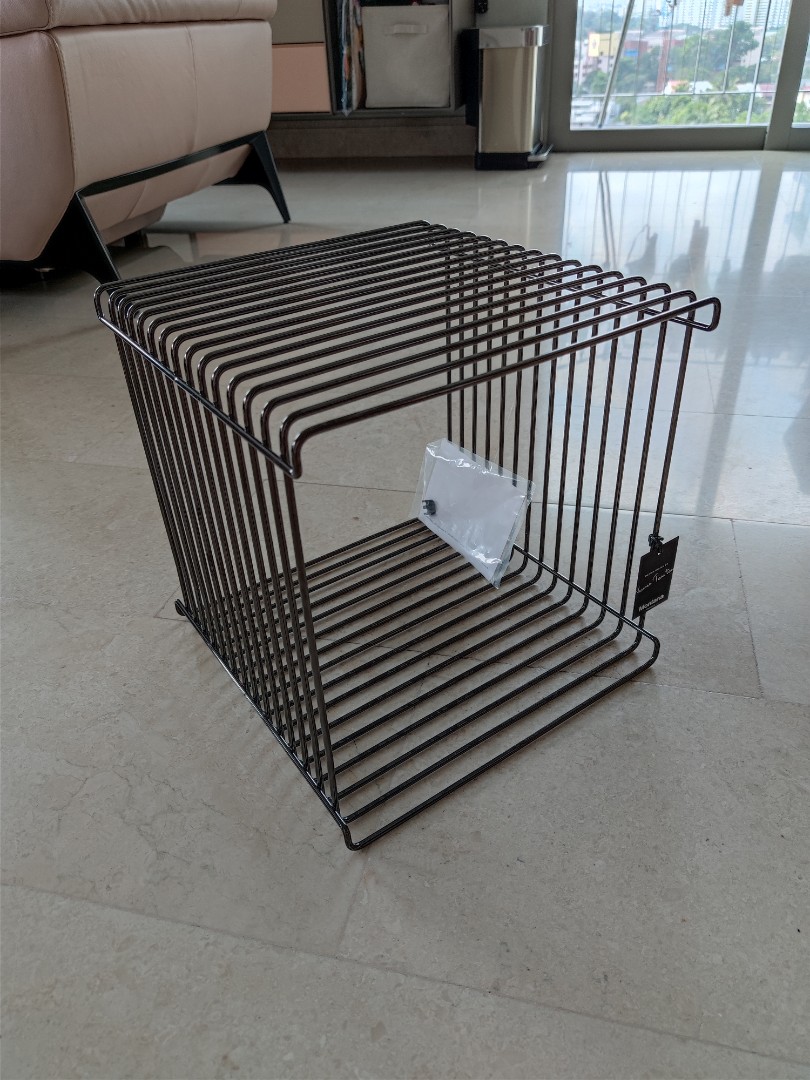 Montana Pantone Wire, Furniture & Home Living, Furniture, Shelves ...