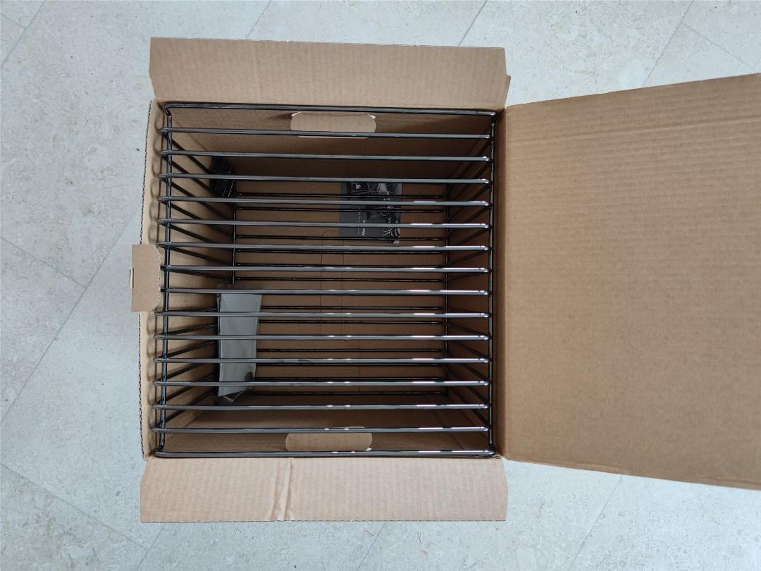 Montana Pantone Wire, Furniture & Home Living, Furniture, Shelves ...