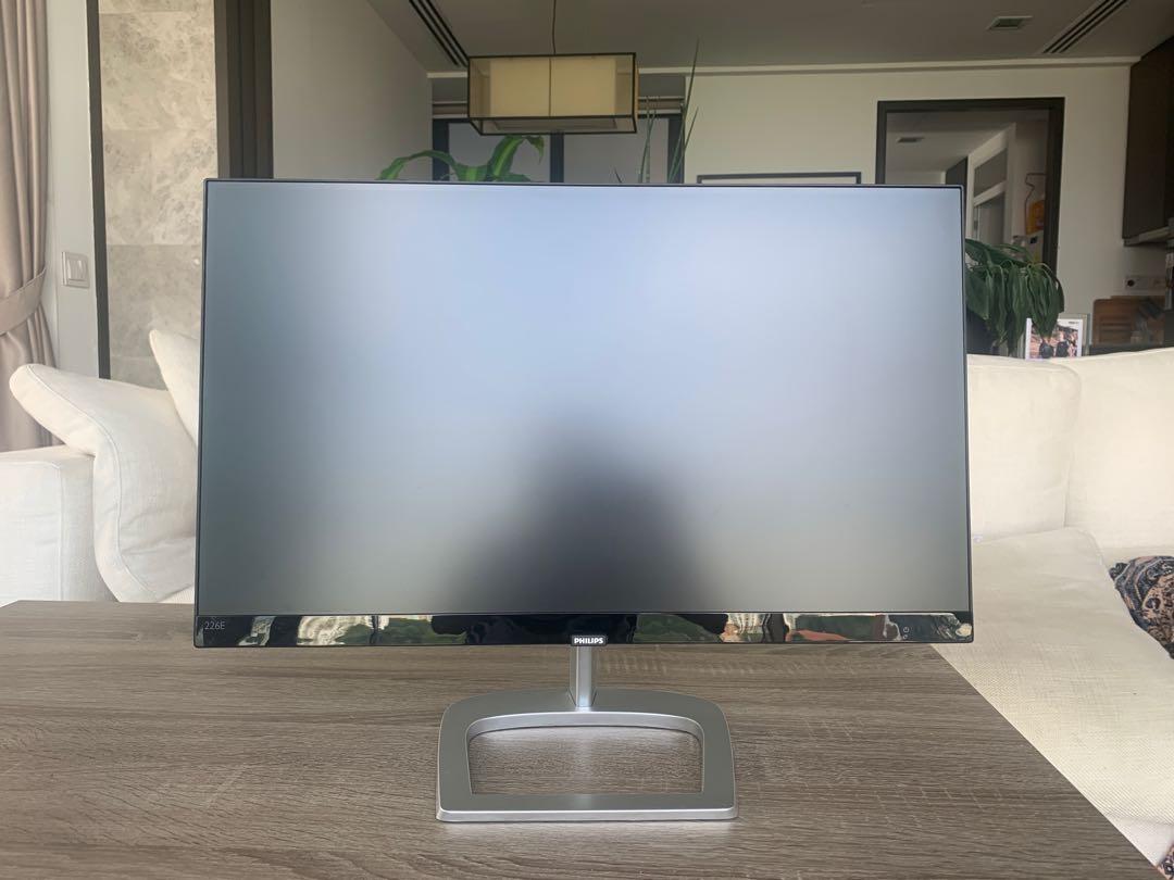 Philips 22 inch Monitor 226E, Computers & Tech, Desktops on Carousell