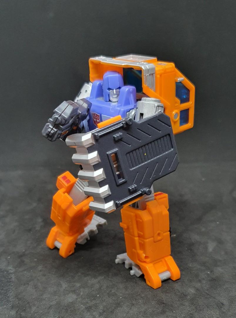 Transformers WFC Kingdom Huffer, Hobbies & Toys, Toys & Games on Carousell