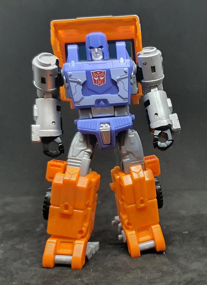 Transformers WFC Kingdom Huffer, Hobbies & Toys, Toys & Games on Carousell