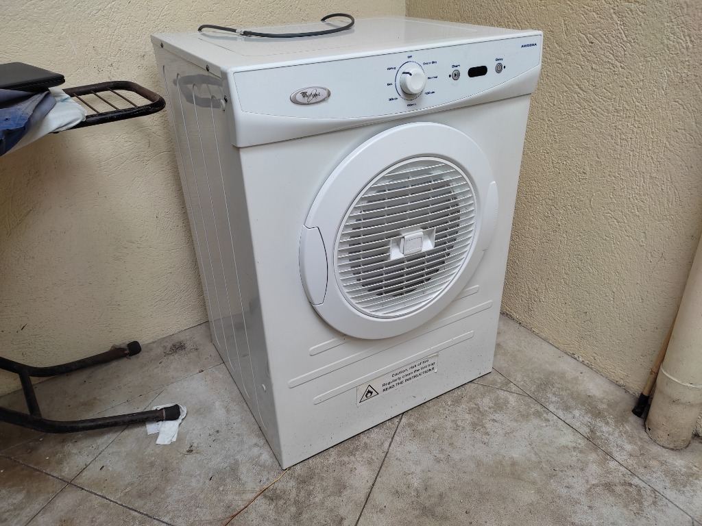 Whirlpool dryer AWD60A, TV & Home Appliances, Washing Machines and ...