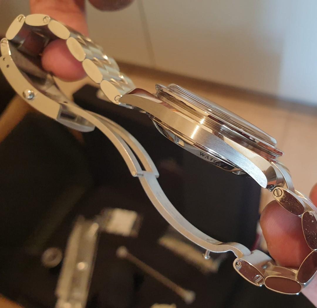 BNIB Speedmaster sapphire sandwich 3001.006, Luxury, Watches on Carousell