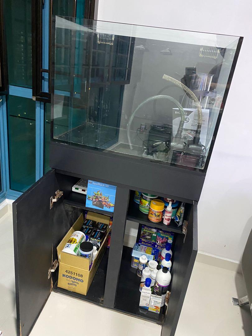 Boyu HA-600A Fish Tank with Cabinet, Furniture & Home Living, Furniture ...