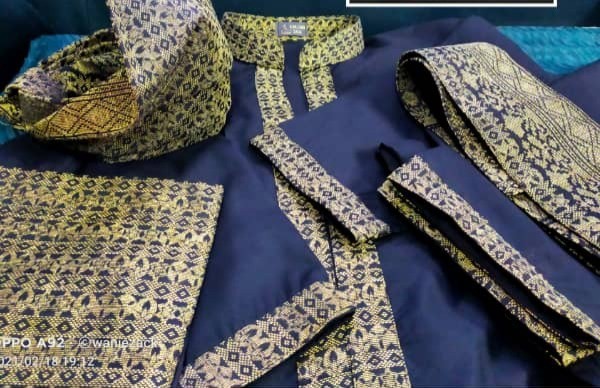 BUSANA MELAYU, Men's Fashion, Activewear on Carousell