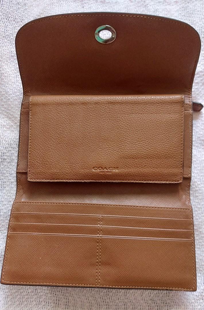 Coach Tri-Fold with a Bi-fold insertion, Women's Fashion, Bags ...