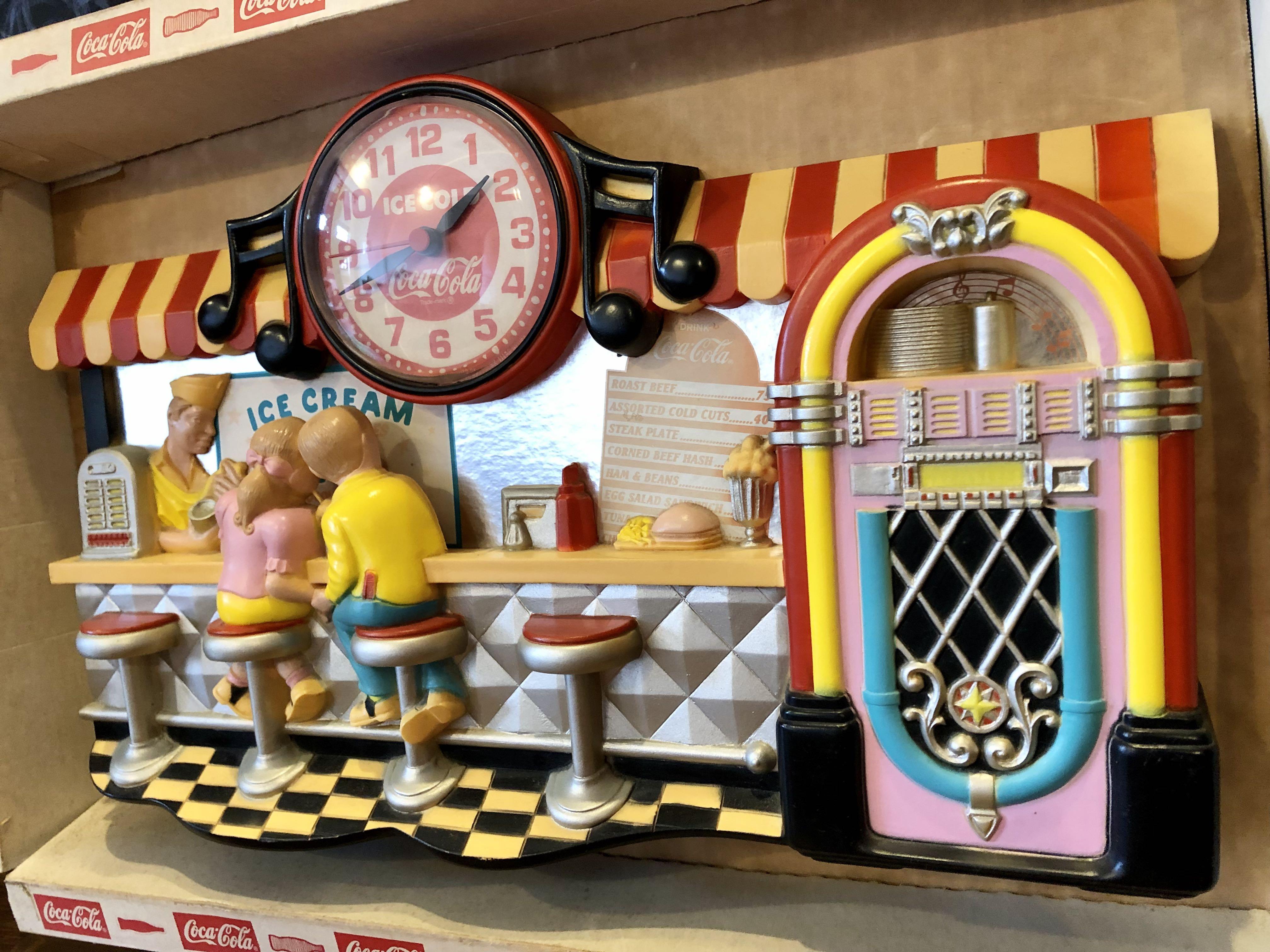 Coca Cola Coke retro vintage wall clock from USA Atlanta American Diner ...