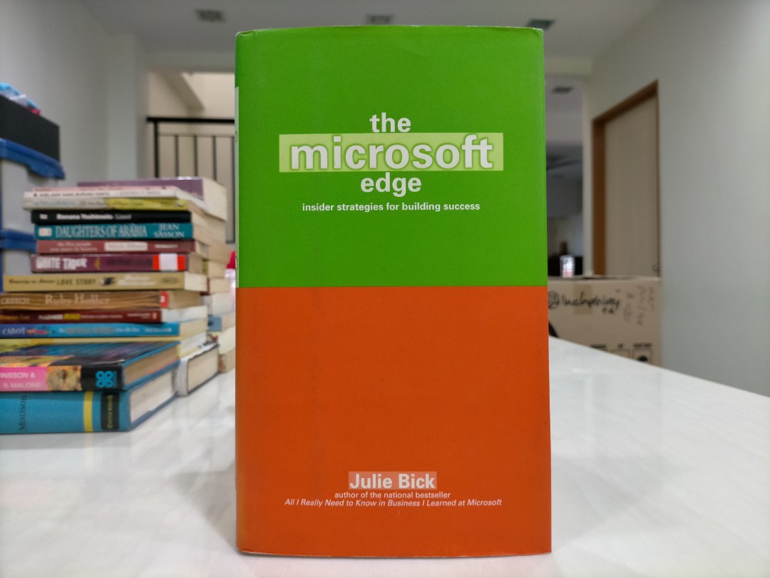 (ENG) The Microsoft Edge, Hobbies & Toys, Books & Magazines, Children's ...