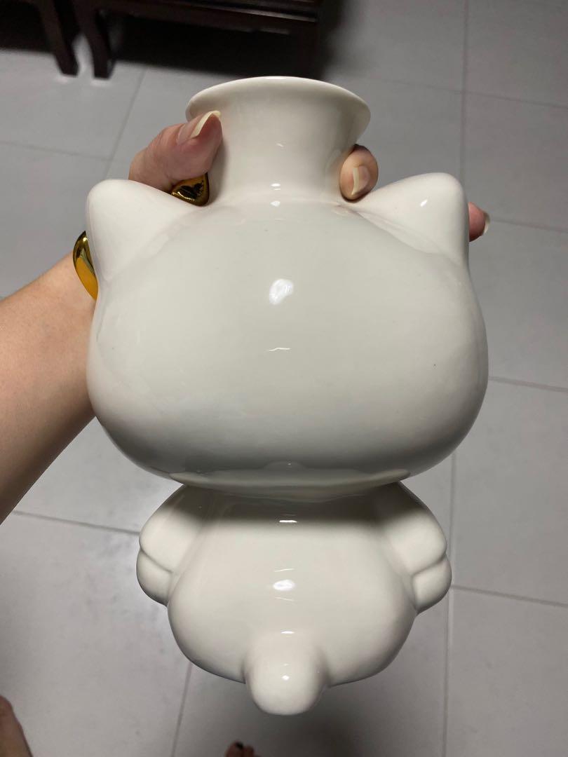 Hello Kitty Vase, Furniture & Home Living, Home Decor, Vases ...